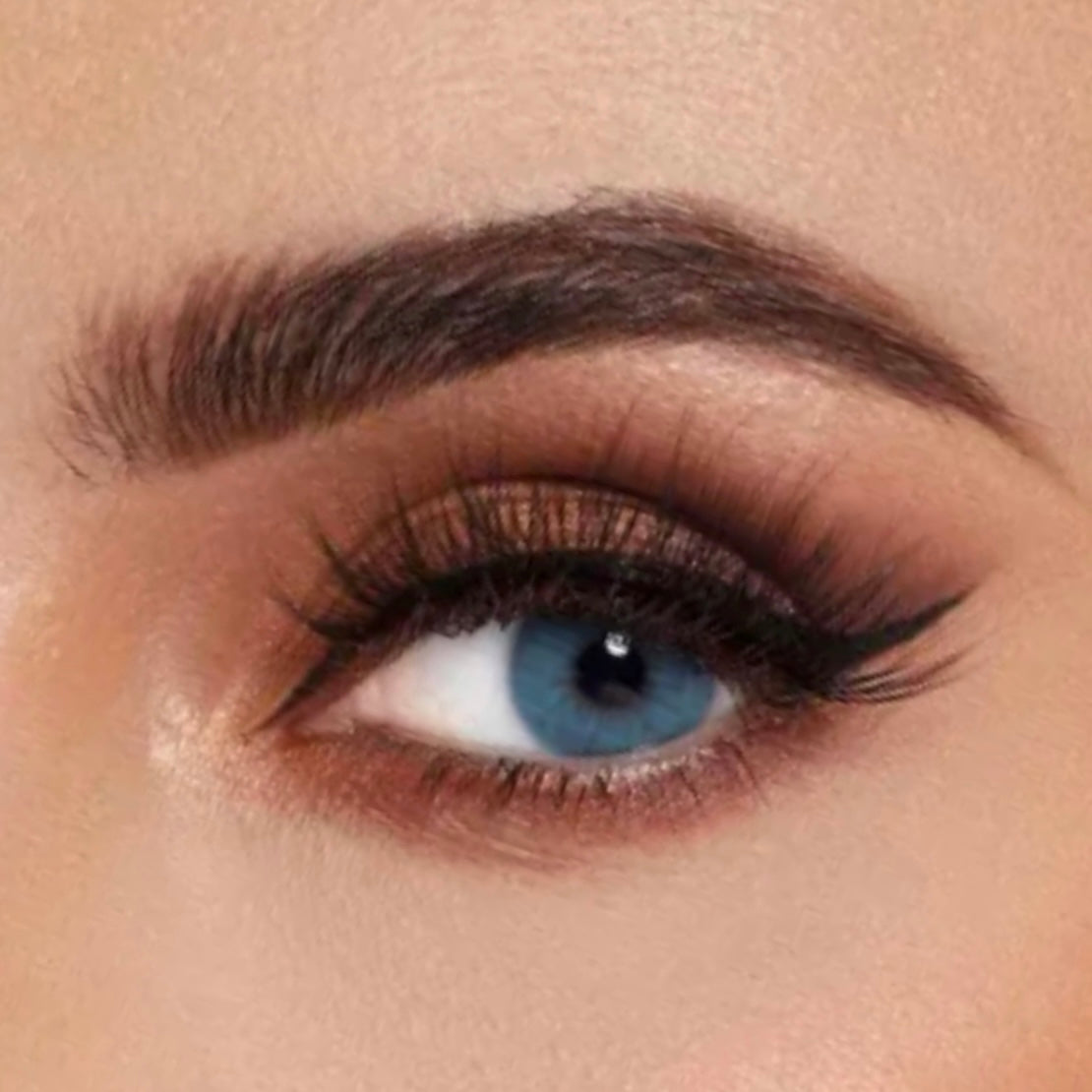 "Natural Blue" Contact Lens – glocosmetics.com.au